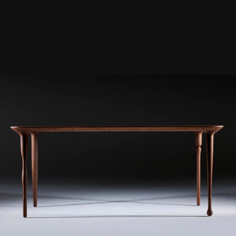 Mesa Pivot Redonda en madera, artesana y diseño moderno para Artisan